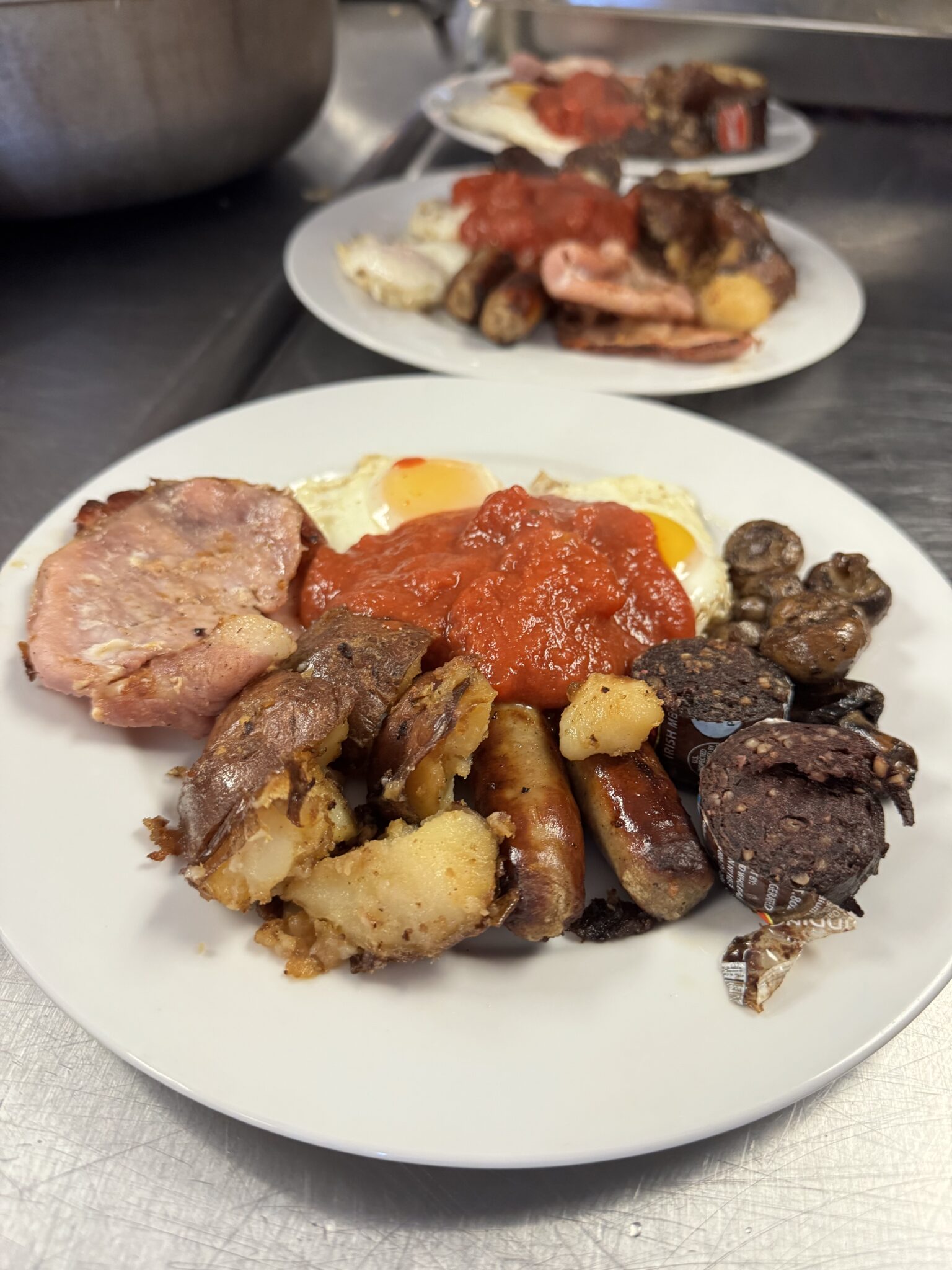 Full English Breakfast - Braised Pies